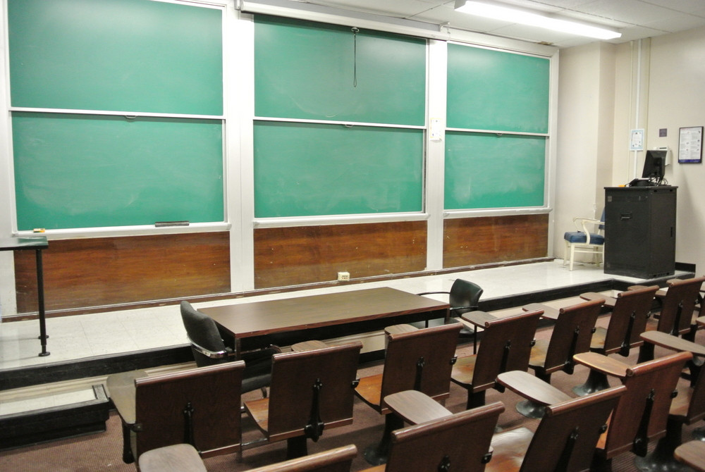 Mathematics Classroom Information and Photos | University Registrar